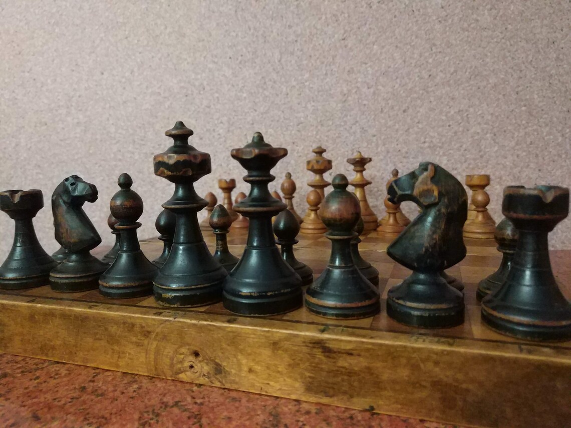 German chess pieces Chess set 1940s Chess Vintage chess | Etsy