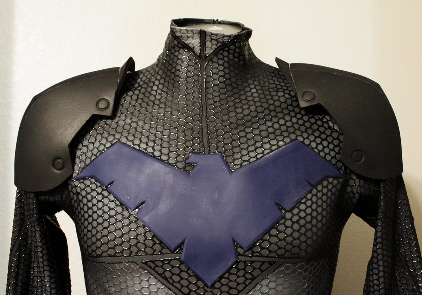 Shoulder Armor Pattern for Young Justice Nightwing - Etsy