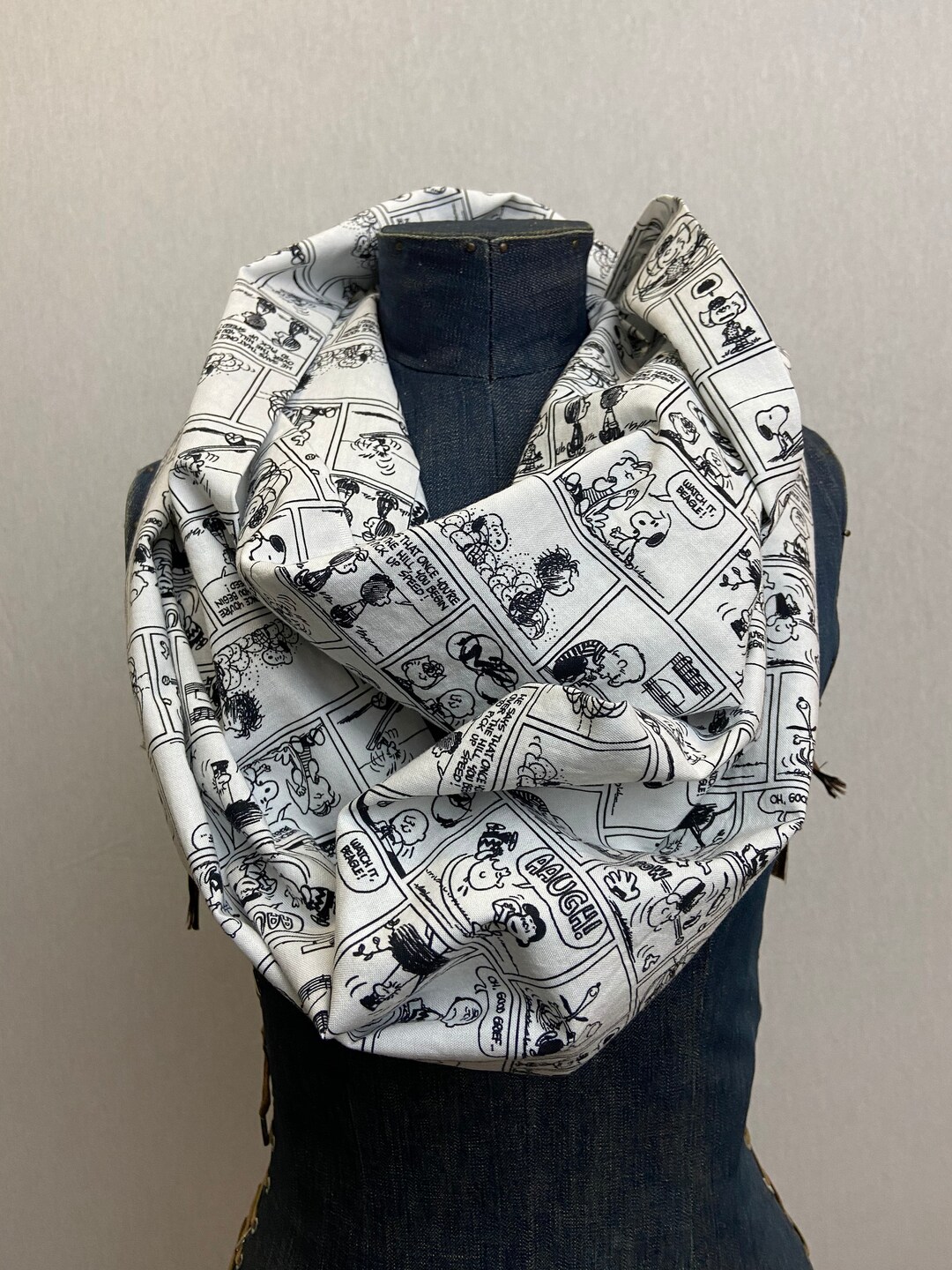Classic Peanuts Infinity Scarf - Etsy