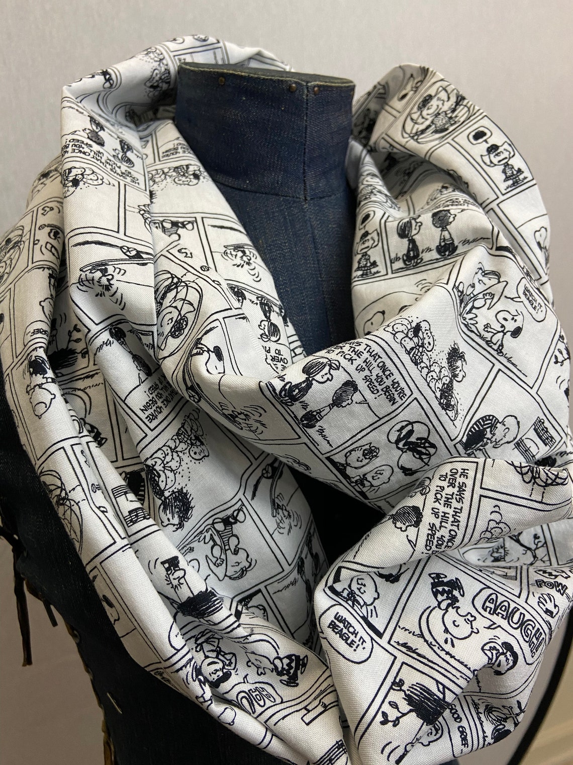 Classic Peanuts Infinity Scarf - Etsy