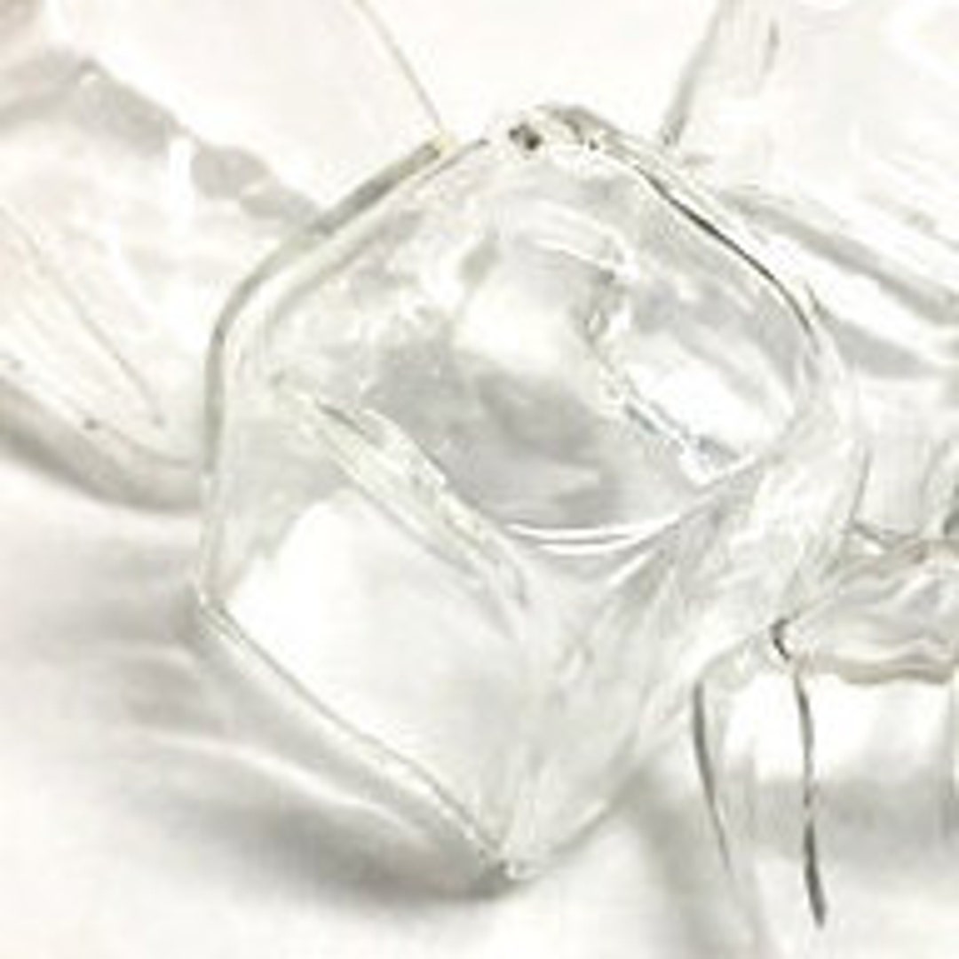 TRENGOVE Fake Floating Ice - Cubes & Wedges (1 Peice) - Etsy