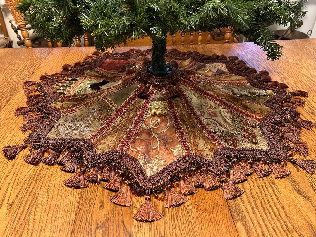 Rustic Treasure Christmas Tree Skirt - Etsy