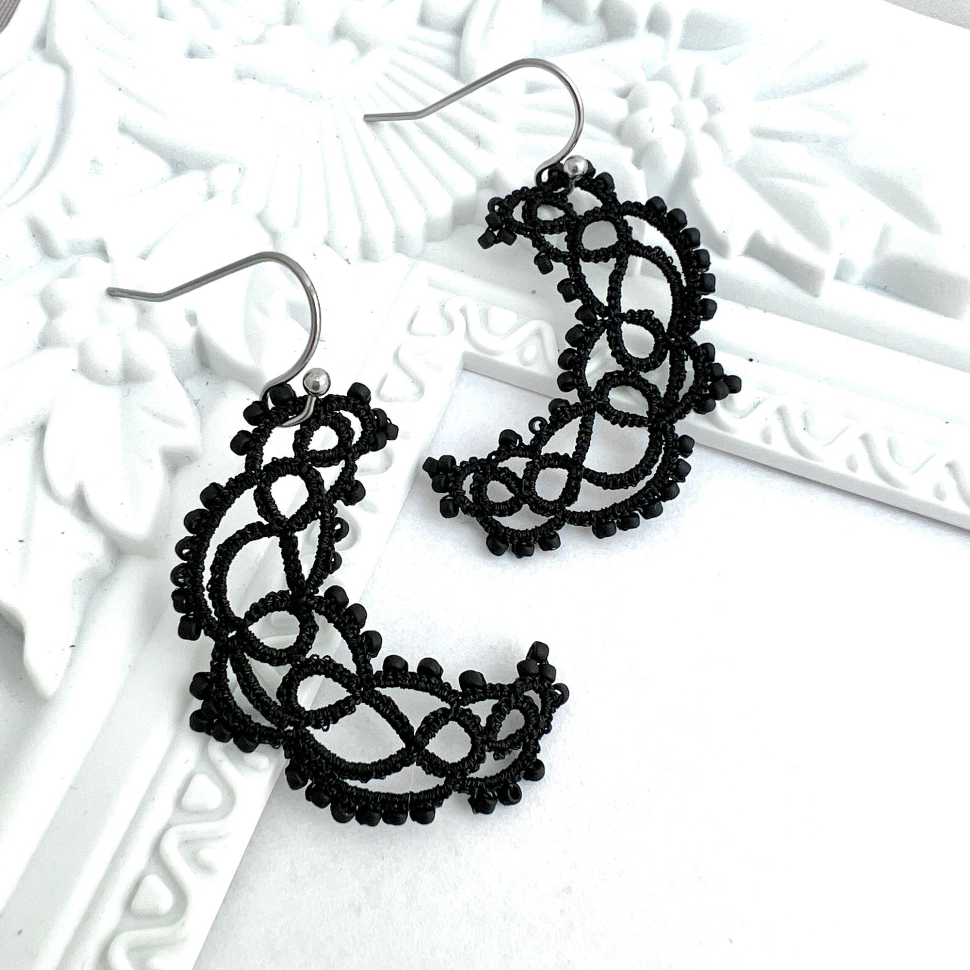 Tutorial, Pattern for Tatting Shuttle Earrings in Moon Shape - Etsy
