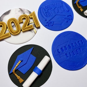Personalized Edible Graduation Fondant Cupcake Toppers | Etsy