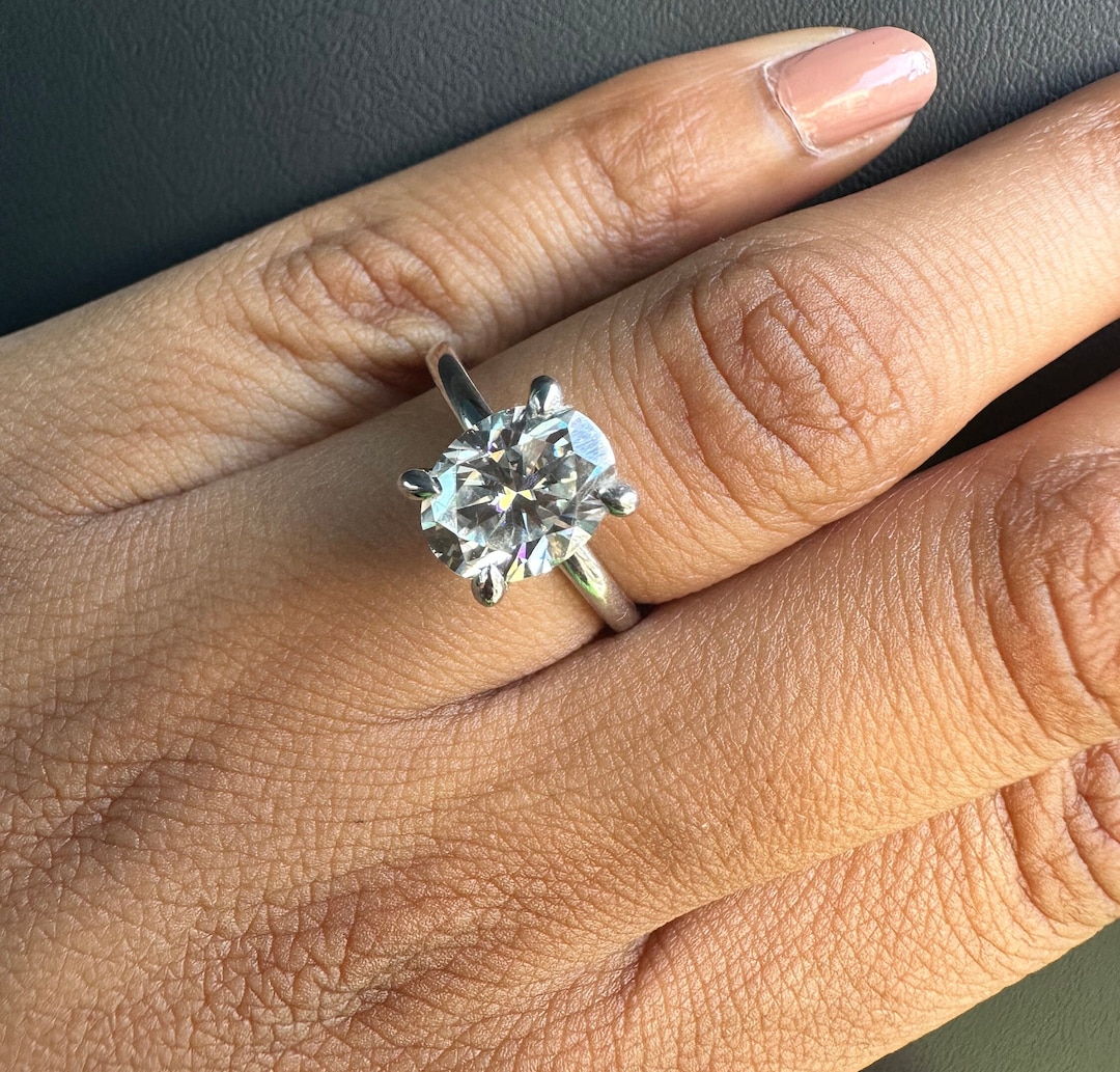 2 Carat Oval Diamond Engagement Ring, 14K White Gold 2 Carat Diamond ...