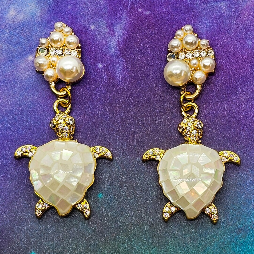 Mother of Pearl. Turtle. Pearl Earrings. Animal Earrings. Turtle ...