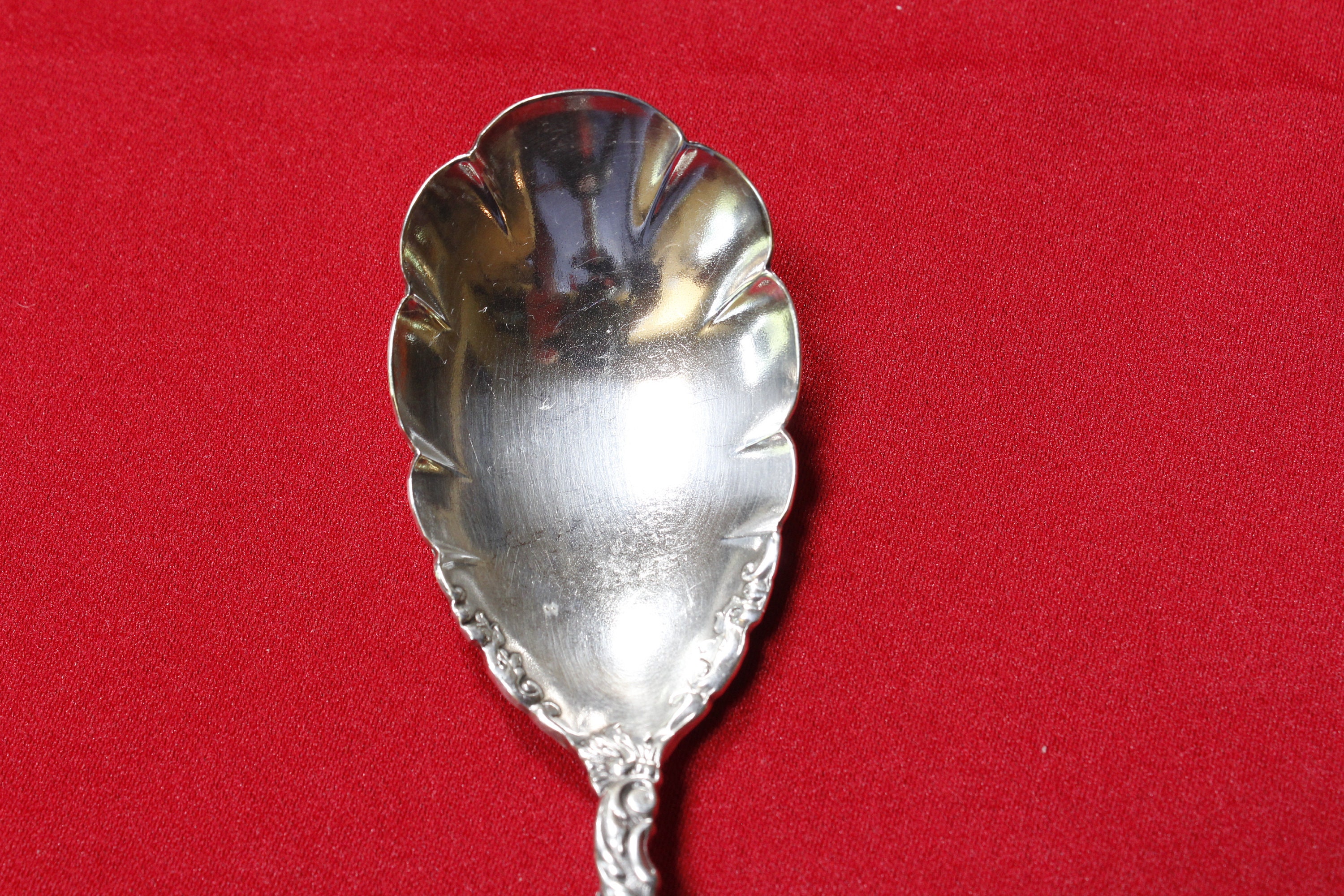 Antique Wm Rogers Silver Plate Shell Bowl Sugar Spoon " Yale Pattern ...