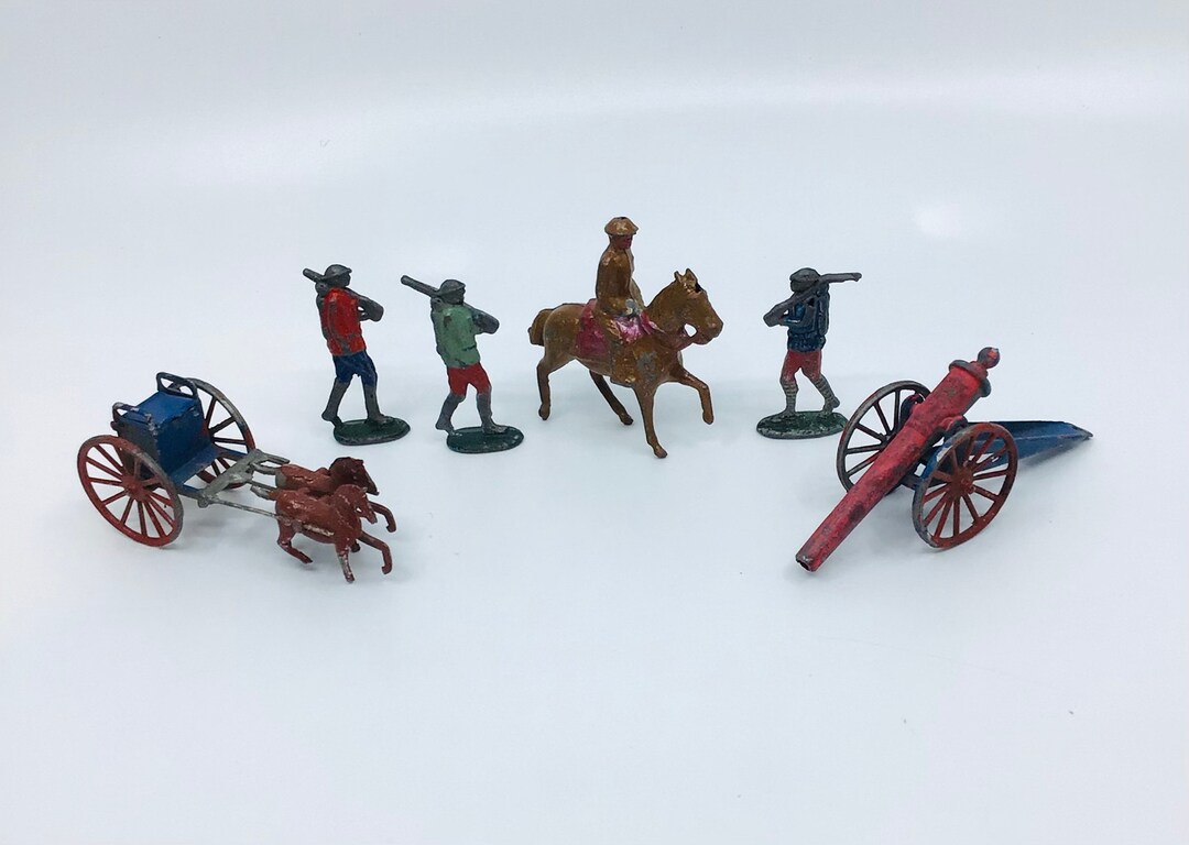 Antique Miniature Metal Die Cast Soldiers Model Figures Horses Cannon ...