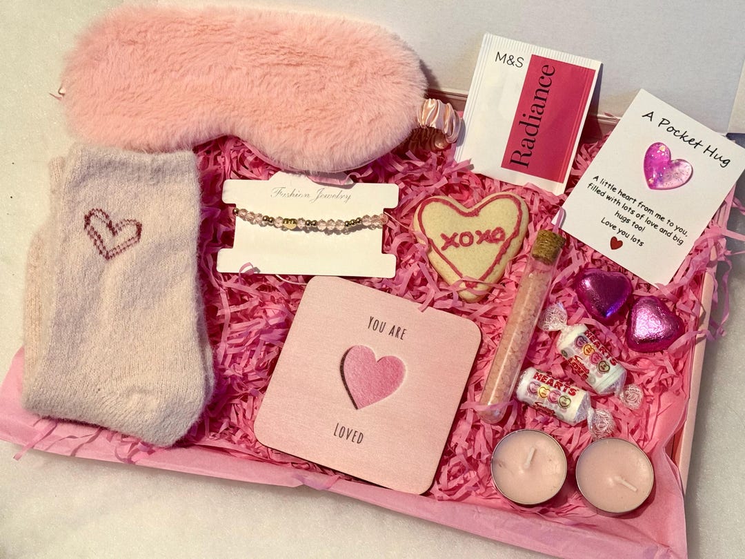 Love-themed Gift Box Valentines Day Gift Set Spa Gift Box Galentines ...