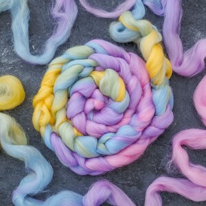 Rainbow Merino Wool & Stellina Roving / Hand Combed Top / for Spinning ...