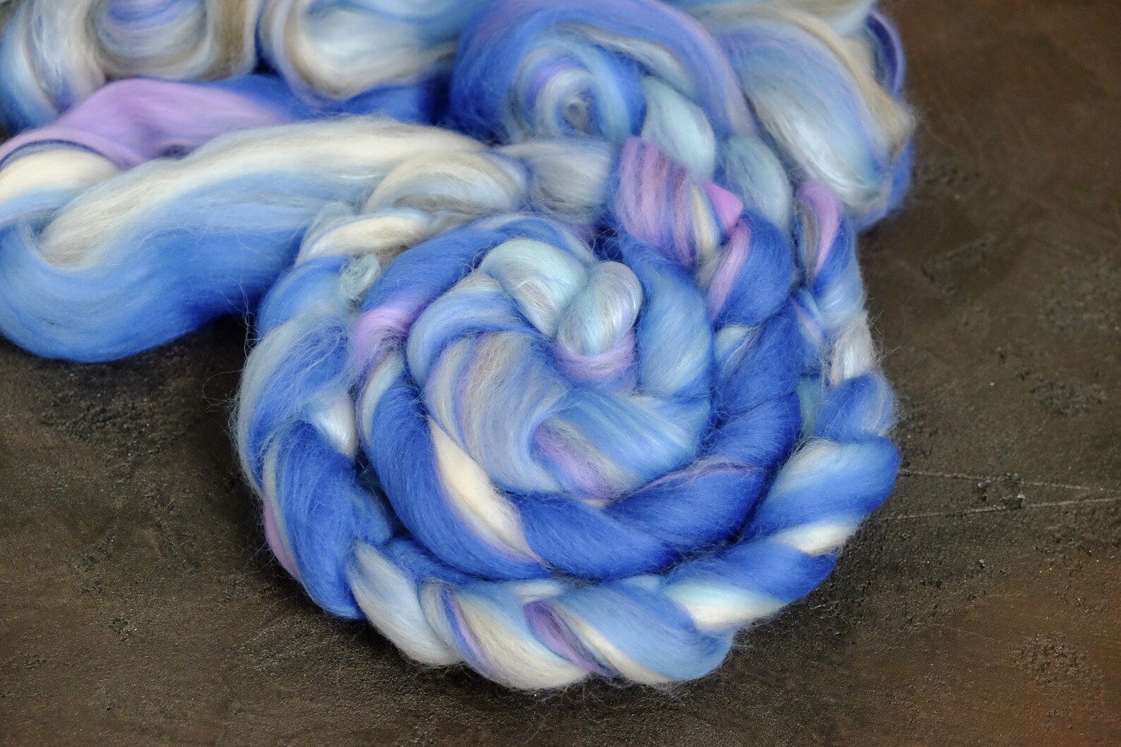 Silk Wool Roving / Combed Top / for Spinning and Felting Blue - Etsy