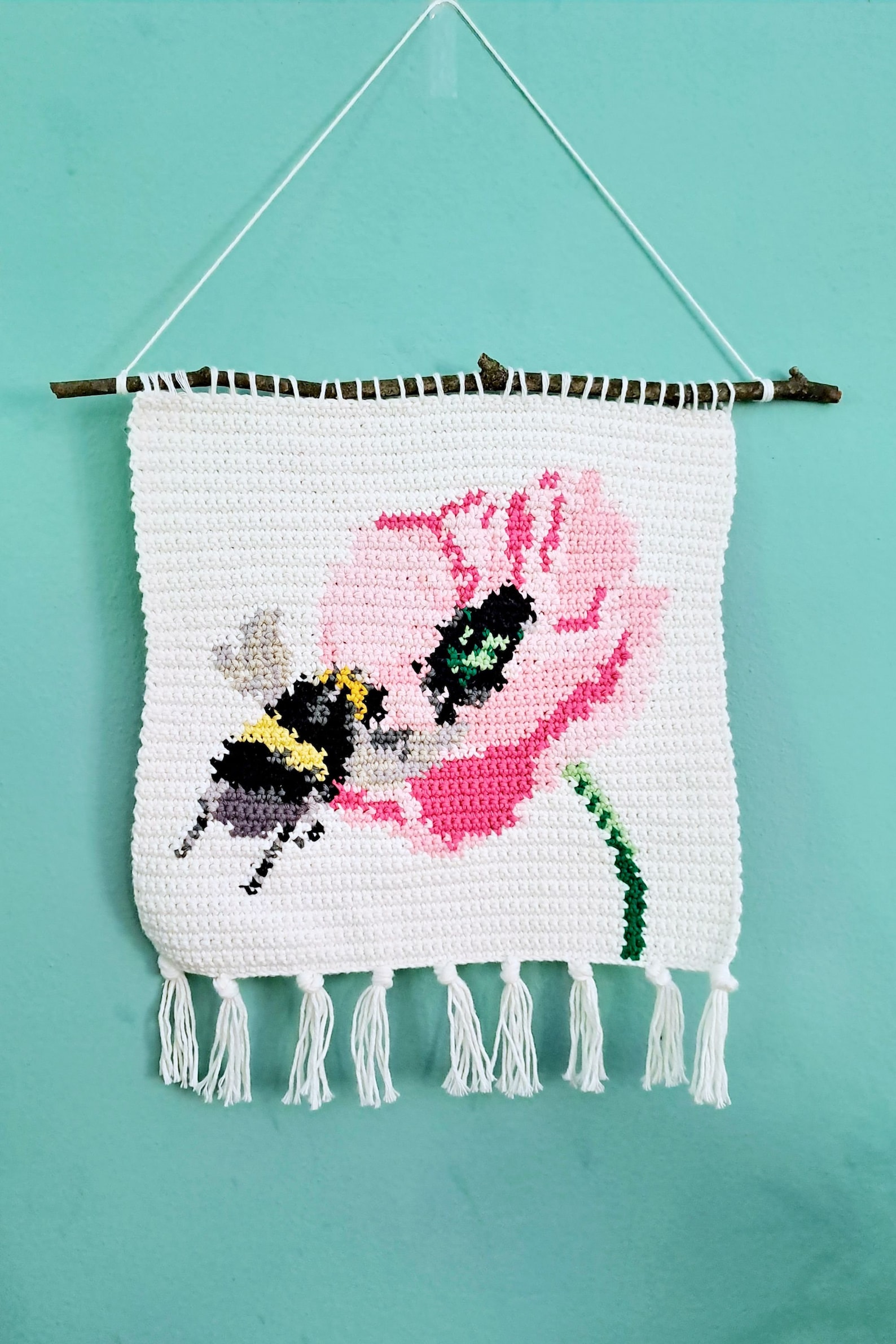 Bee Wall Art Crochet Pattern - Flower Tapestry DIY Vintage Decor - Etsy