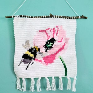 Bee Wall Art Crochet Pattern - Flower Tapestry DIY Vintage Decor - Etsy