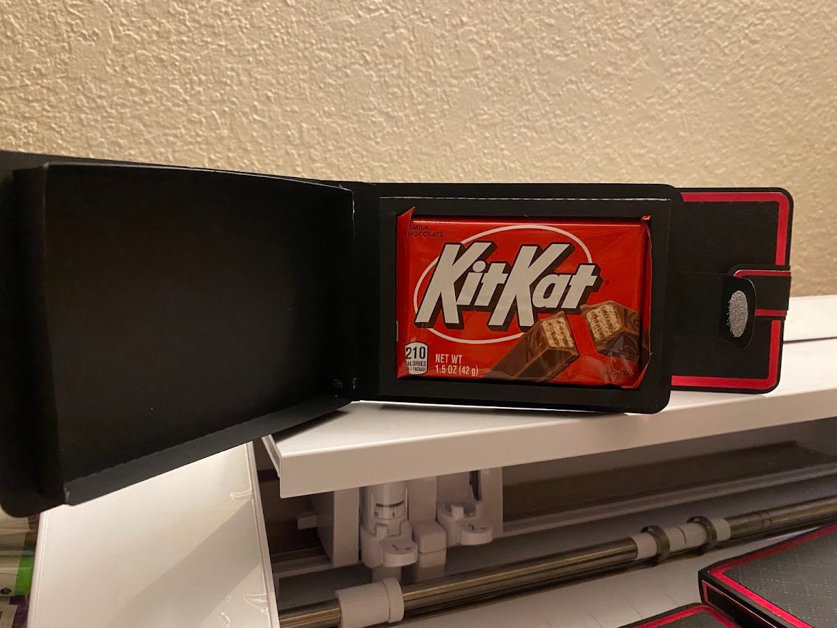 WWE Party Favors, Kit Kat Wallets - Etsy