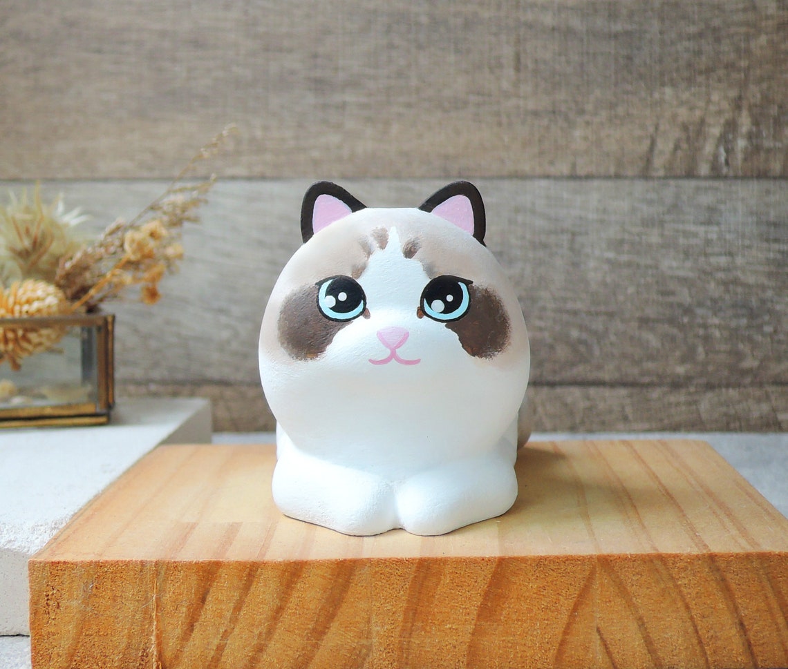 Ragdoll Cat Figurine , Wood Sculpture, Wood Carving, Decoration, Gift ...