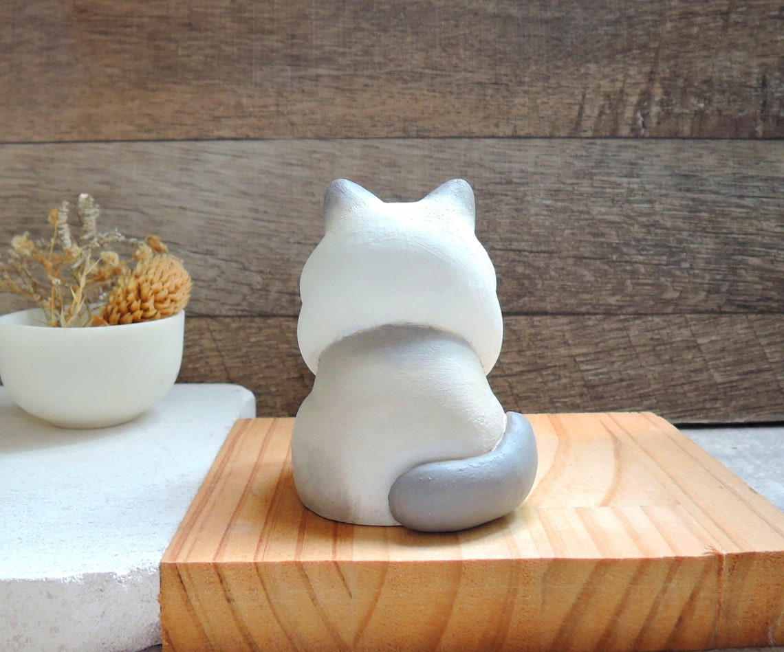 Ragdoll Cat Figurine , Wood Sculpture, Wood Carving, Decoration, Gift ...