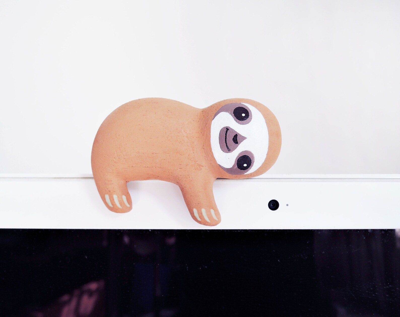 Baby sloth figurine wood carving sculpture gift hanging | Etsy