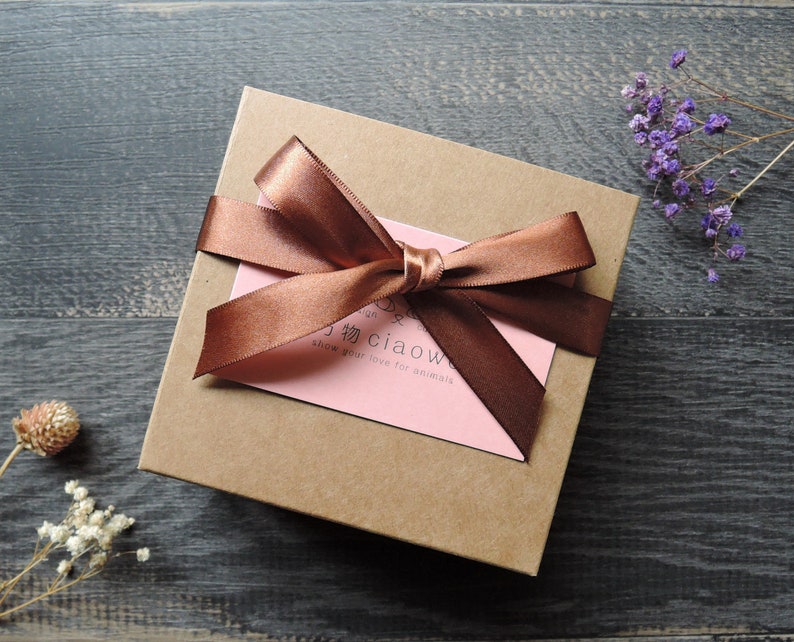 Baby Sloth Figurine Wood Carving, Sculpture, Gift, Hanging Decoration ...