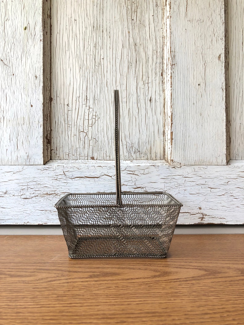 Vintage Silver Wire Mesh Basket With Handle - Etsy