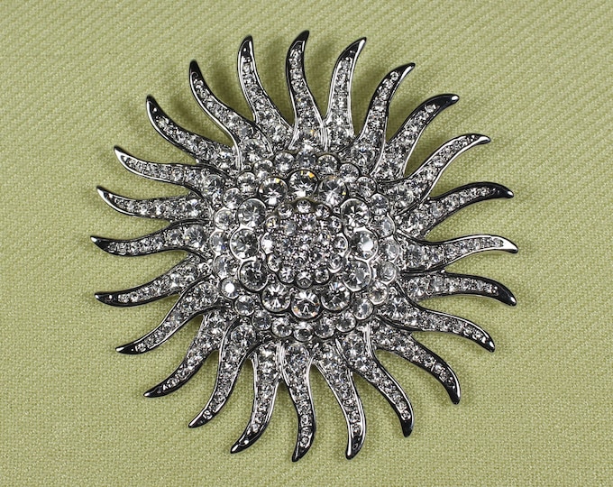 CAMROSE and Cross, Large Glitz Sunburst Pin, Jacqueline Bouvier Kennedy ...