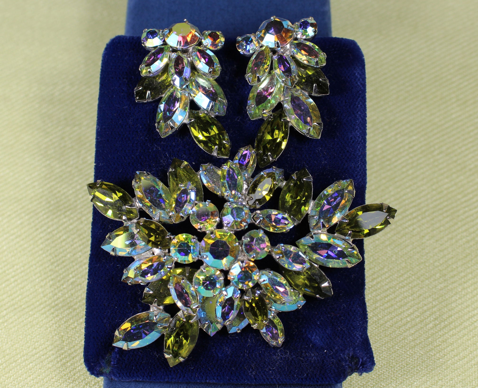 Gorgeous large VENDOME pin earrings mint condition top | Etsy