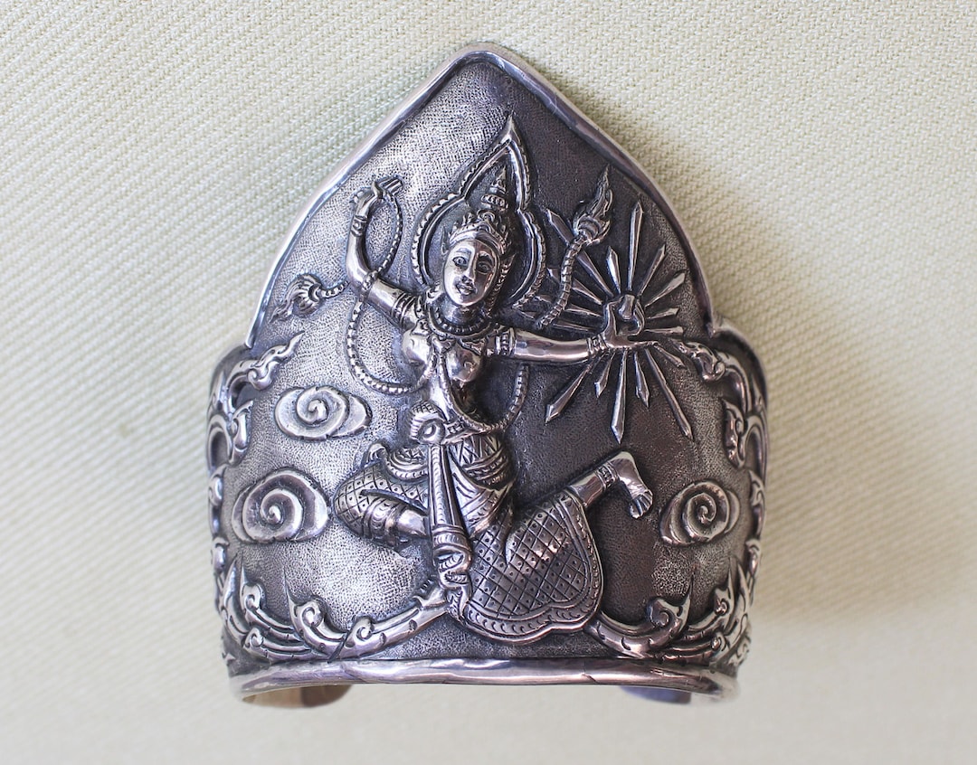 LARGE Siam Silver BRACELET, Handmade, Exotic Dancer, Vintage, A-1 ...