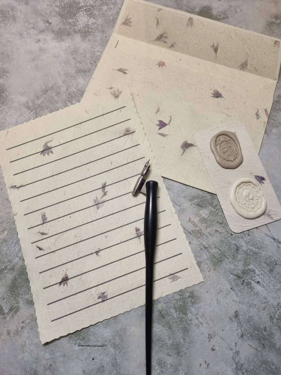 Handmade Paper Letter Set/ Pressed Flower Faux Handmade Paper - Etsy