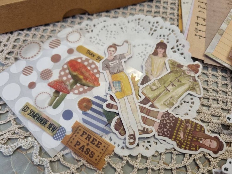 Collage Kit / Vintage Ephemera Bundle / Junk Journalling Pack - Etsy
