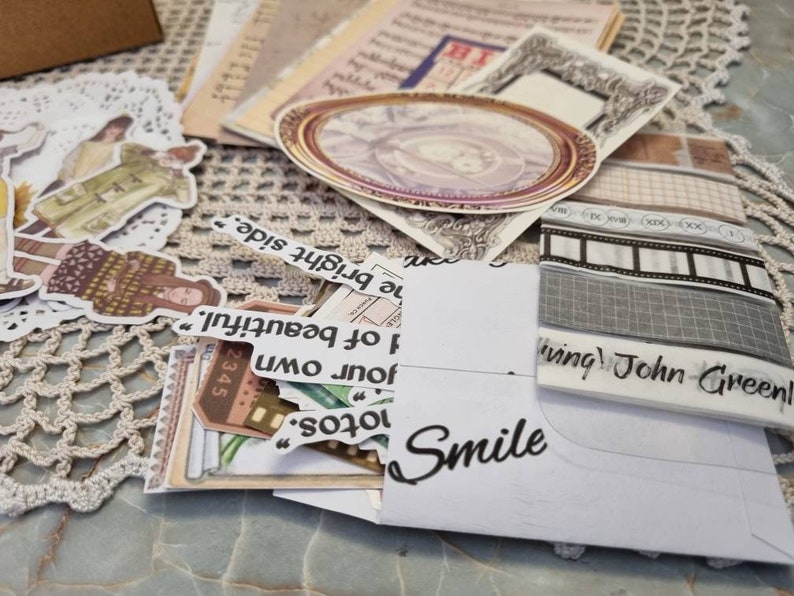 Collage Kit / Vintage Ephemera Bundle / Junk Journalling Pack - Etsy