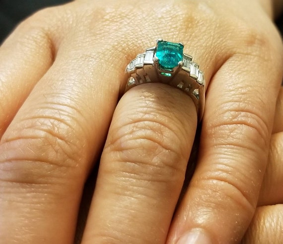 Platinum vintage engagement Ring 1.47ct Green natural… - Gem