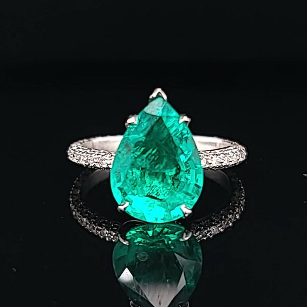 Emerald Colombian Ring - Etsy
