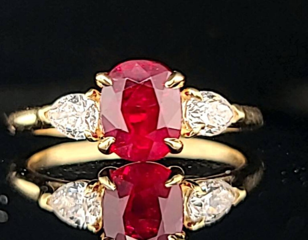 2.07ct. Vintage 14k Yellow Gold Three-stone Engagement Ring Natural Ruby Oval Shape - Etsy
