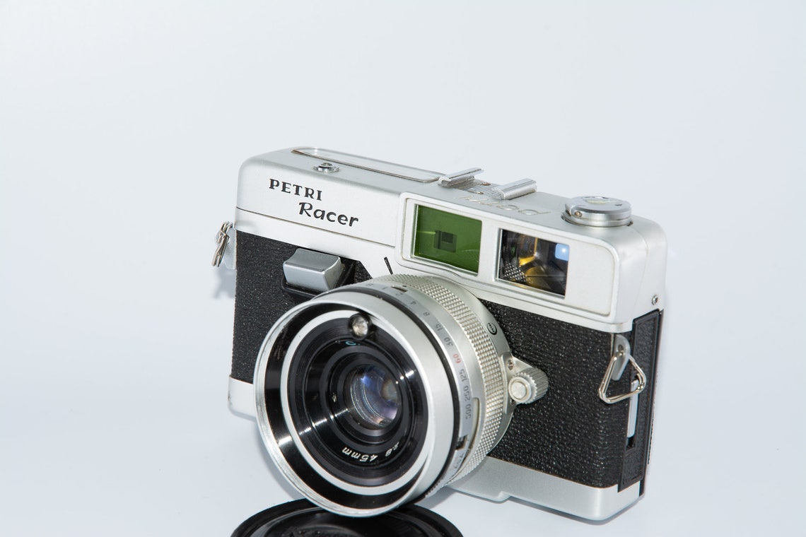 Vintage 35mm Film Camera Petri RacerPetri 2.8/45 | Etsy