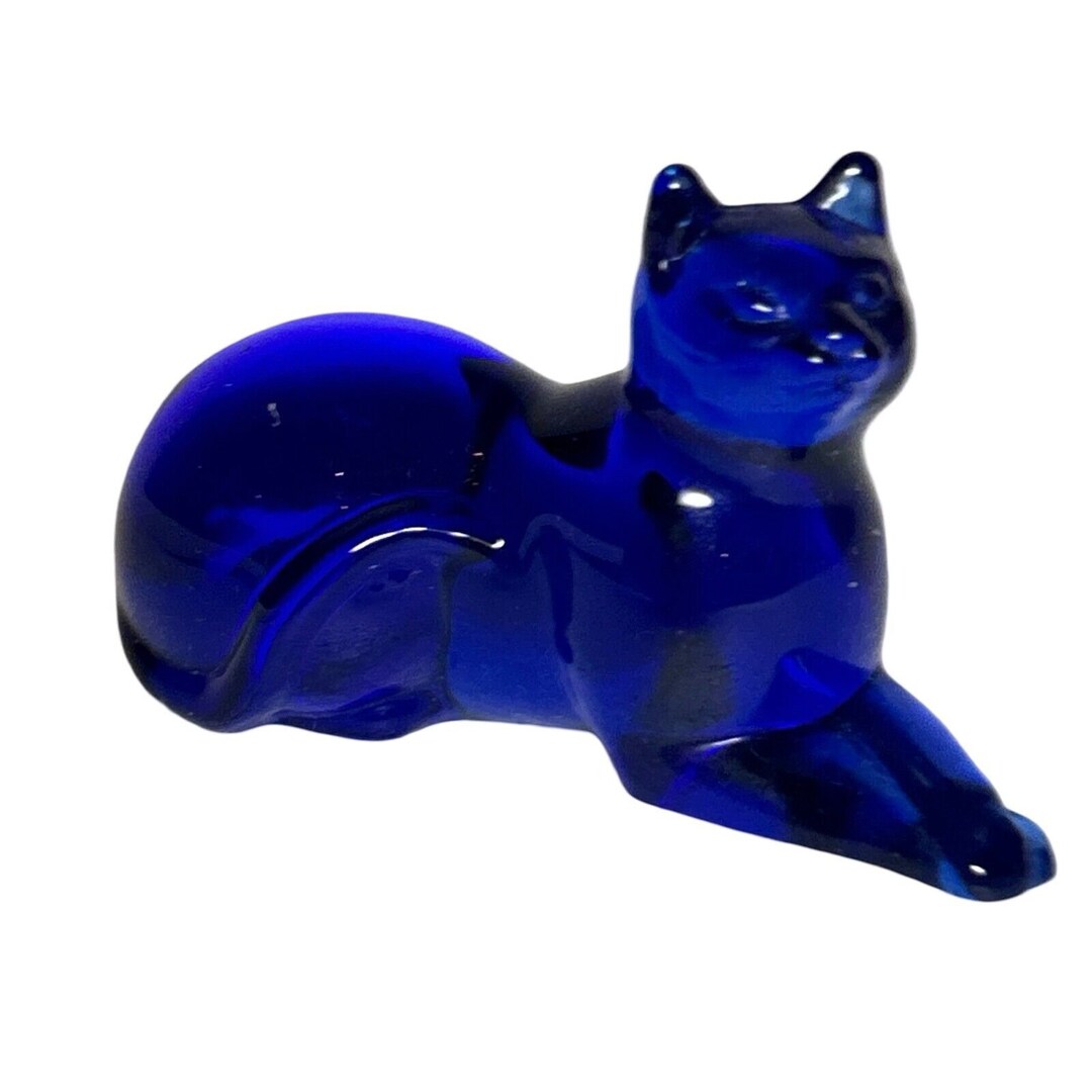Cobalt Blue Cat Kitty Figurine the Franklin Mint Curio Cabinet ...