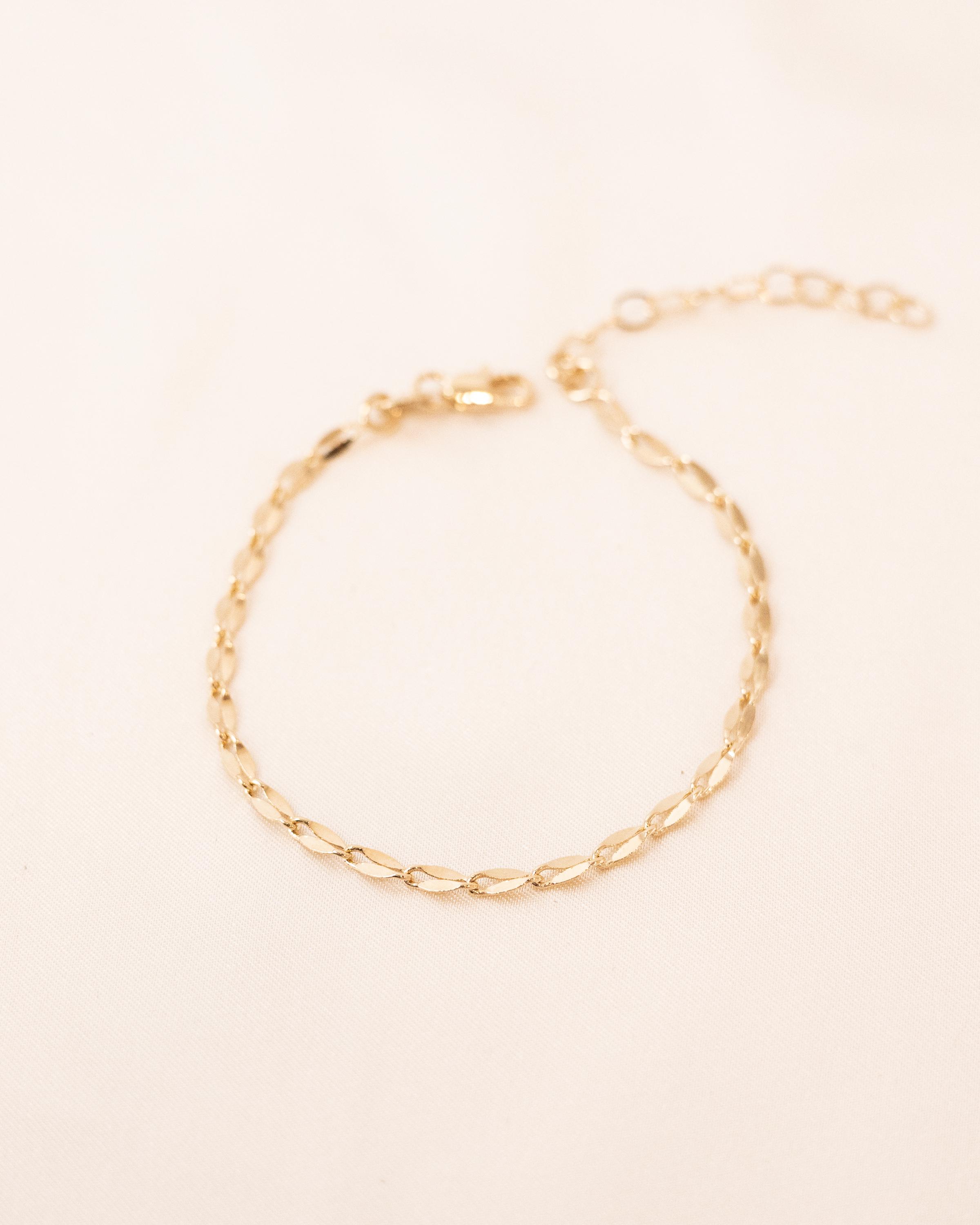 Classic Everyday Gold Bracelet, Simple Gold Bracelets, Sequin Link ...