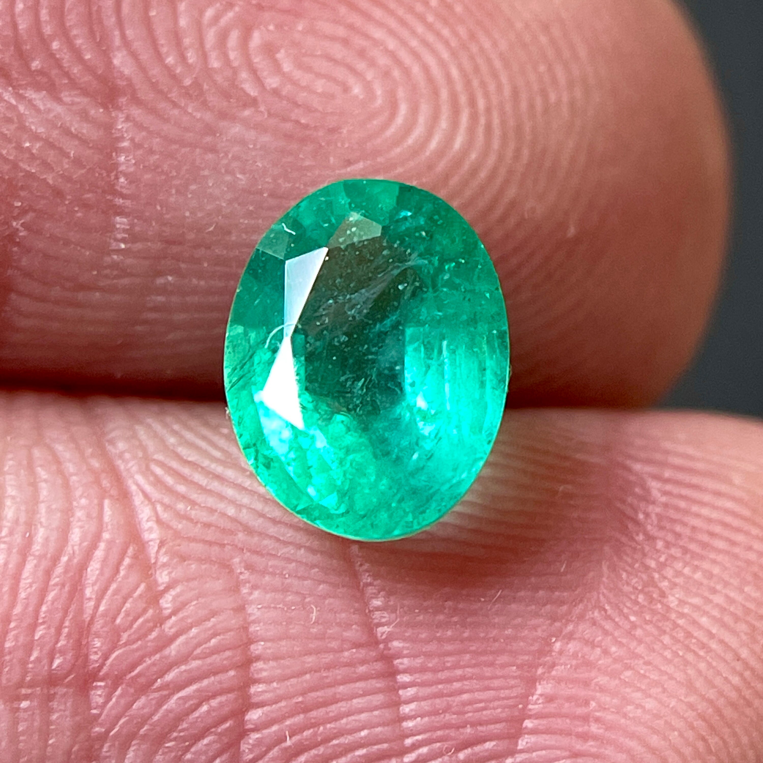 #E4 Natural Emerald Cut Stone.. Natural Zambian Emerald Oval C2.75cts ...