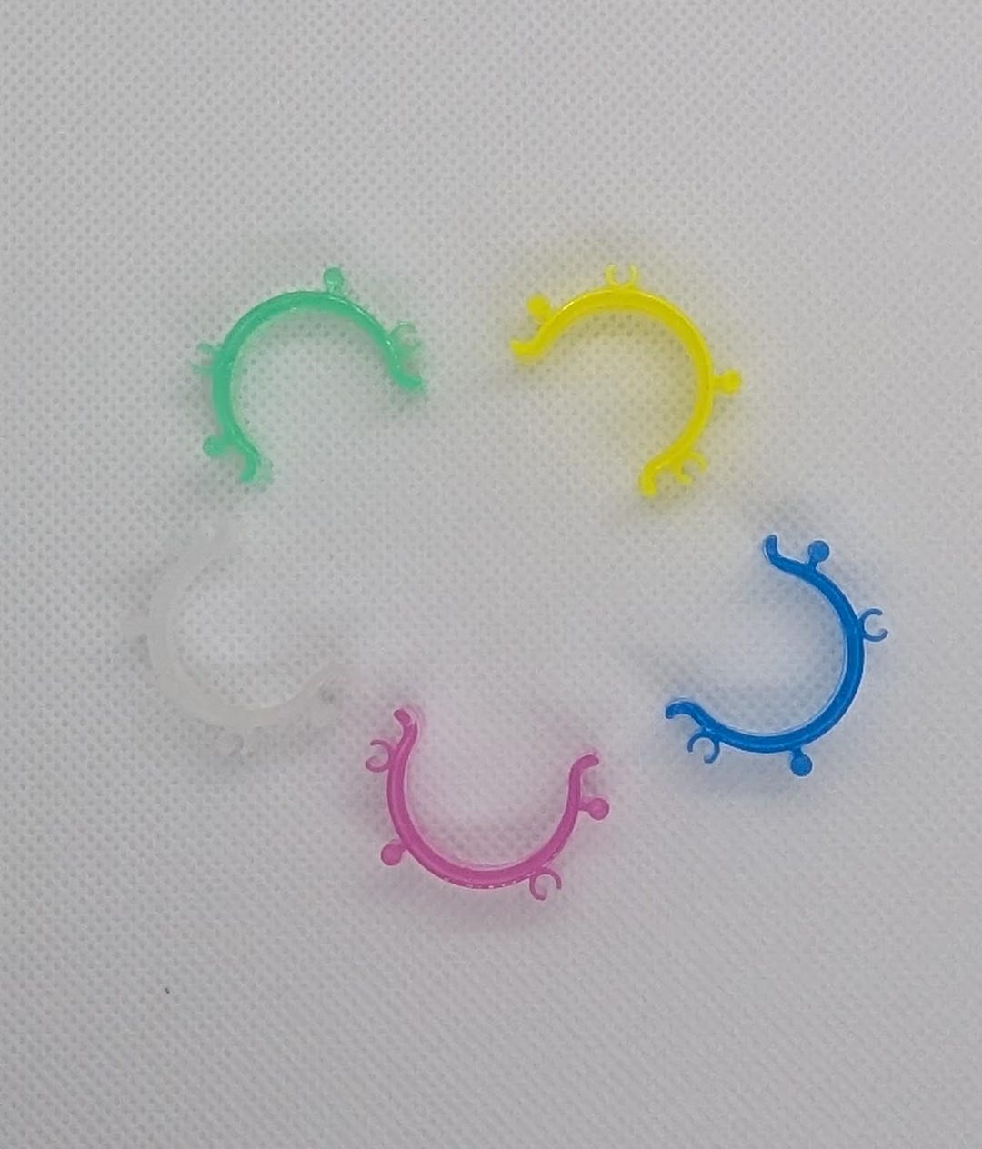 Plastic Thread Spool Keeper, Hugger, Holder, Clip, Clamp Set of 5 ...