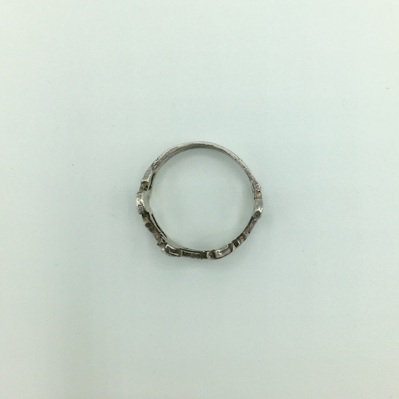 Vintage Friendship Ring Sterling Silver with 4 figure… - Gem