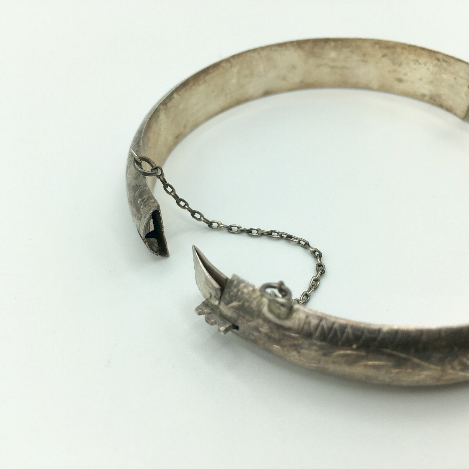 Vintage 925 Sterling Silver Hinged Tarnished Rustic Floral Swirl Bangle ...