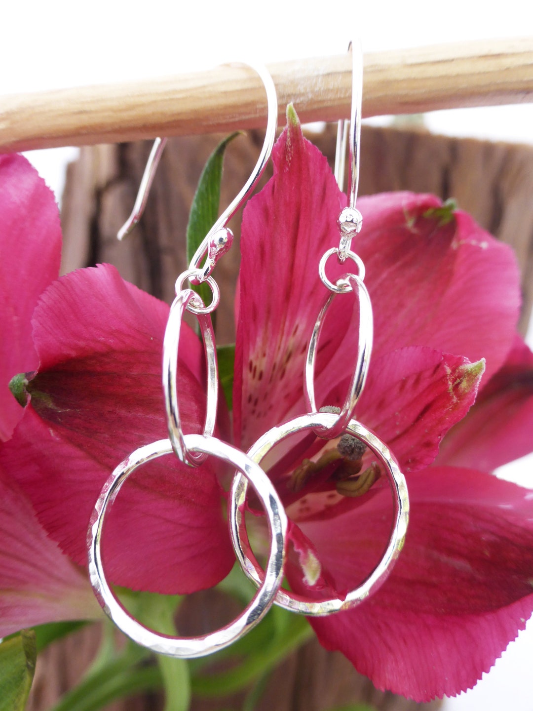 Handmade Sterling Silver Interlocking Circle Earrings: Delicate Open ...