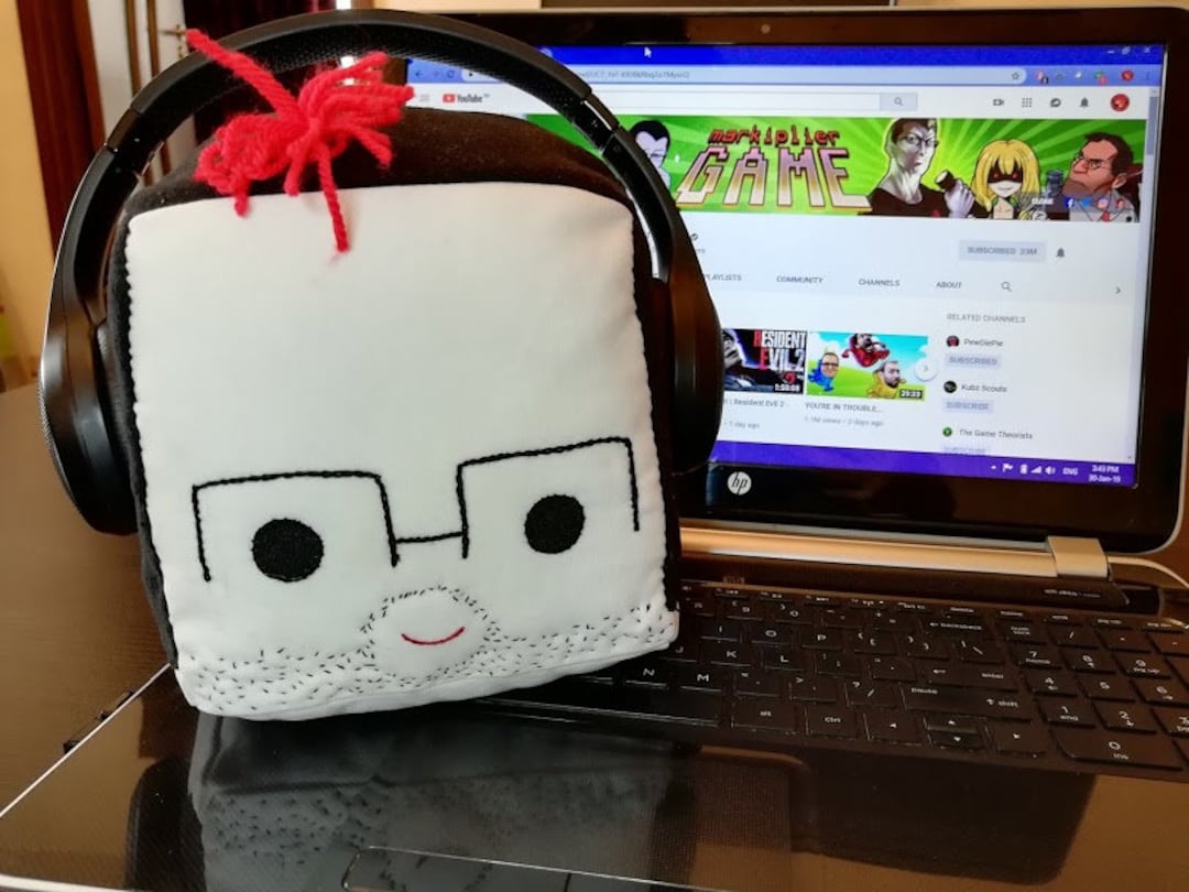 Tiny Box Mark - Markiplier Fluffy Box - Etsy