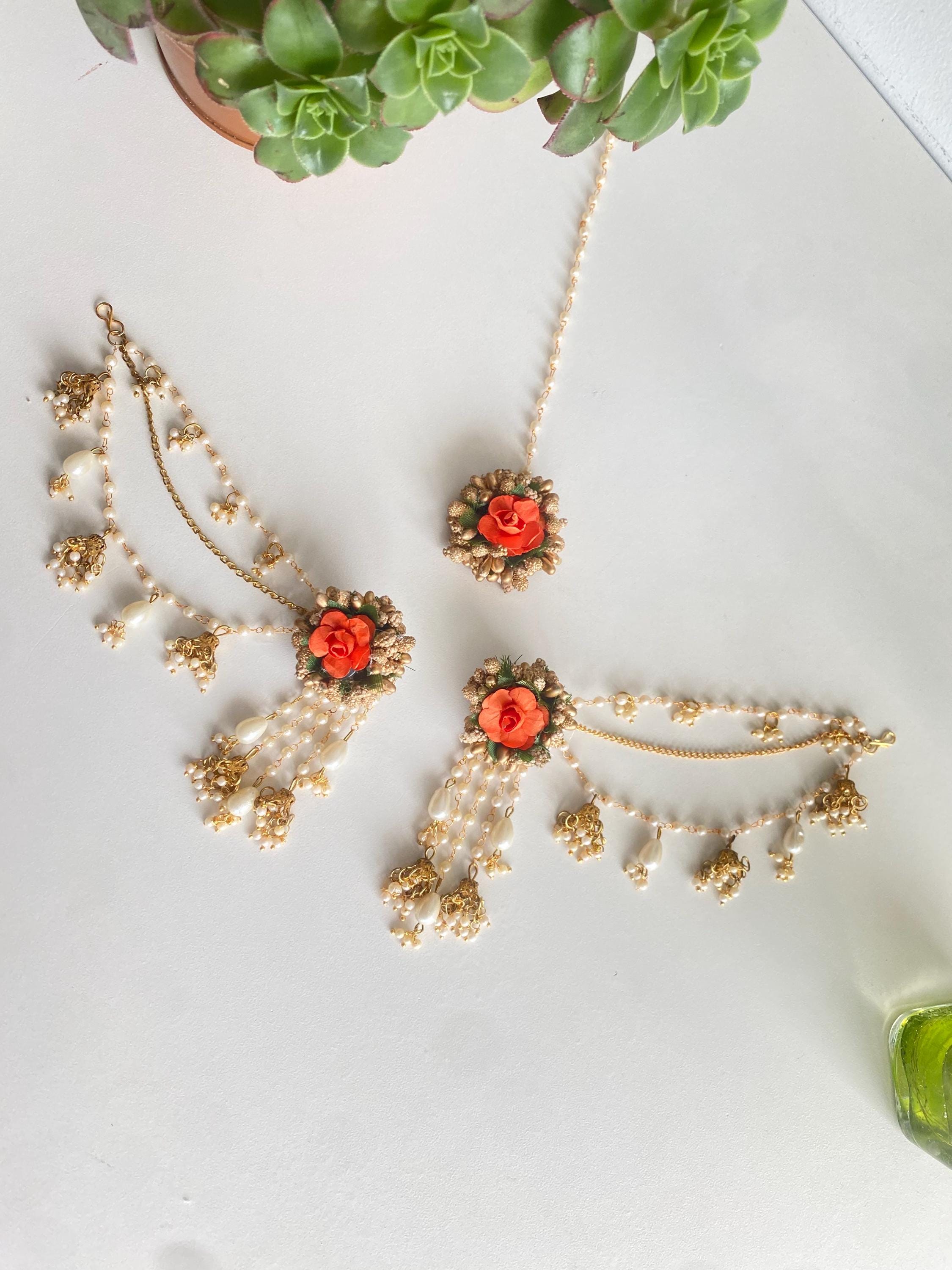 Floral Haldi Jewelry Set: Indian Bridal Tikka & Earrings - Etsy