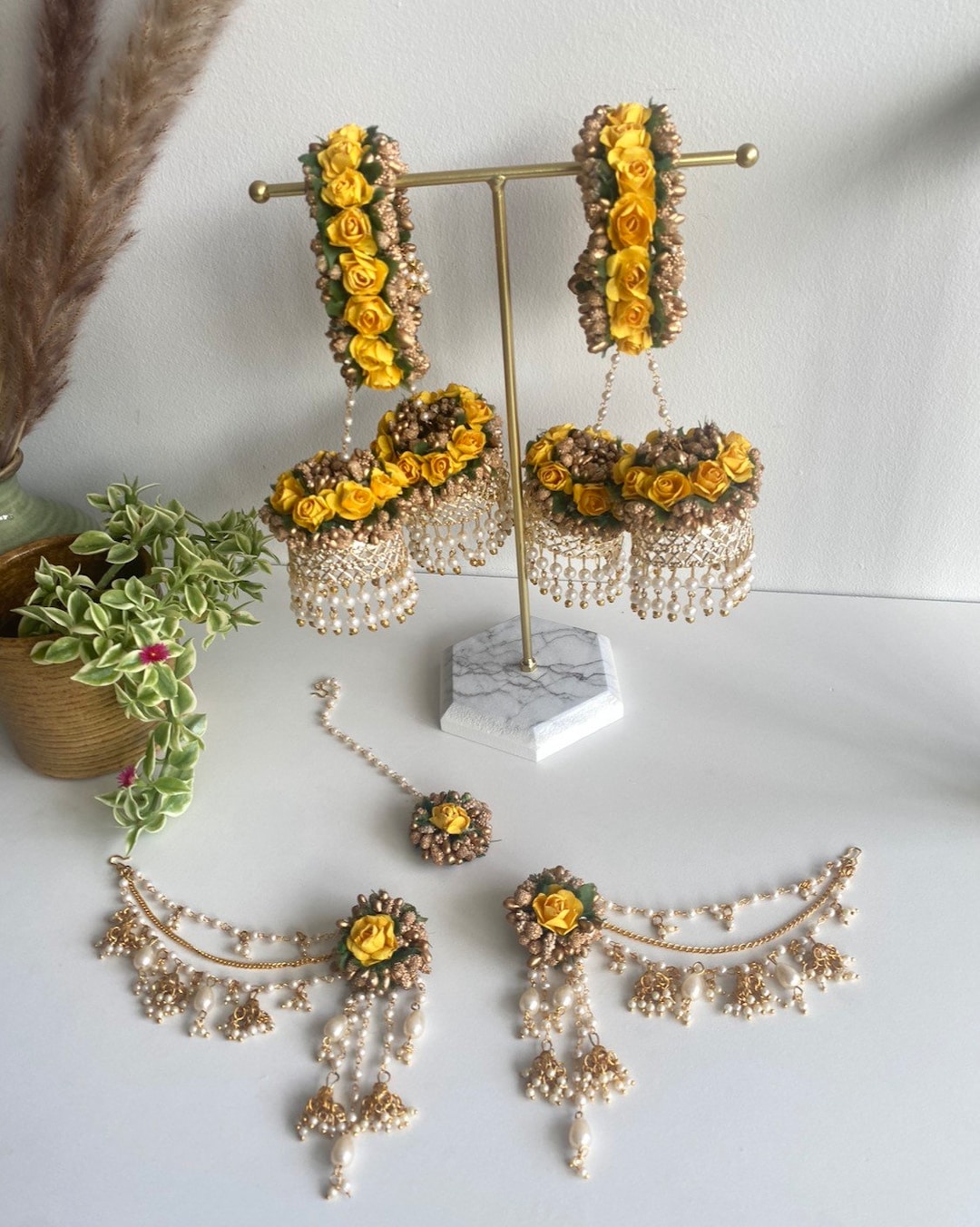 Floral Haldi Jewelry Set: Yellow Flower Earrings Tikka - Etsy