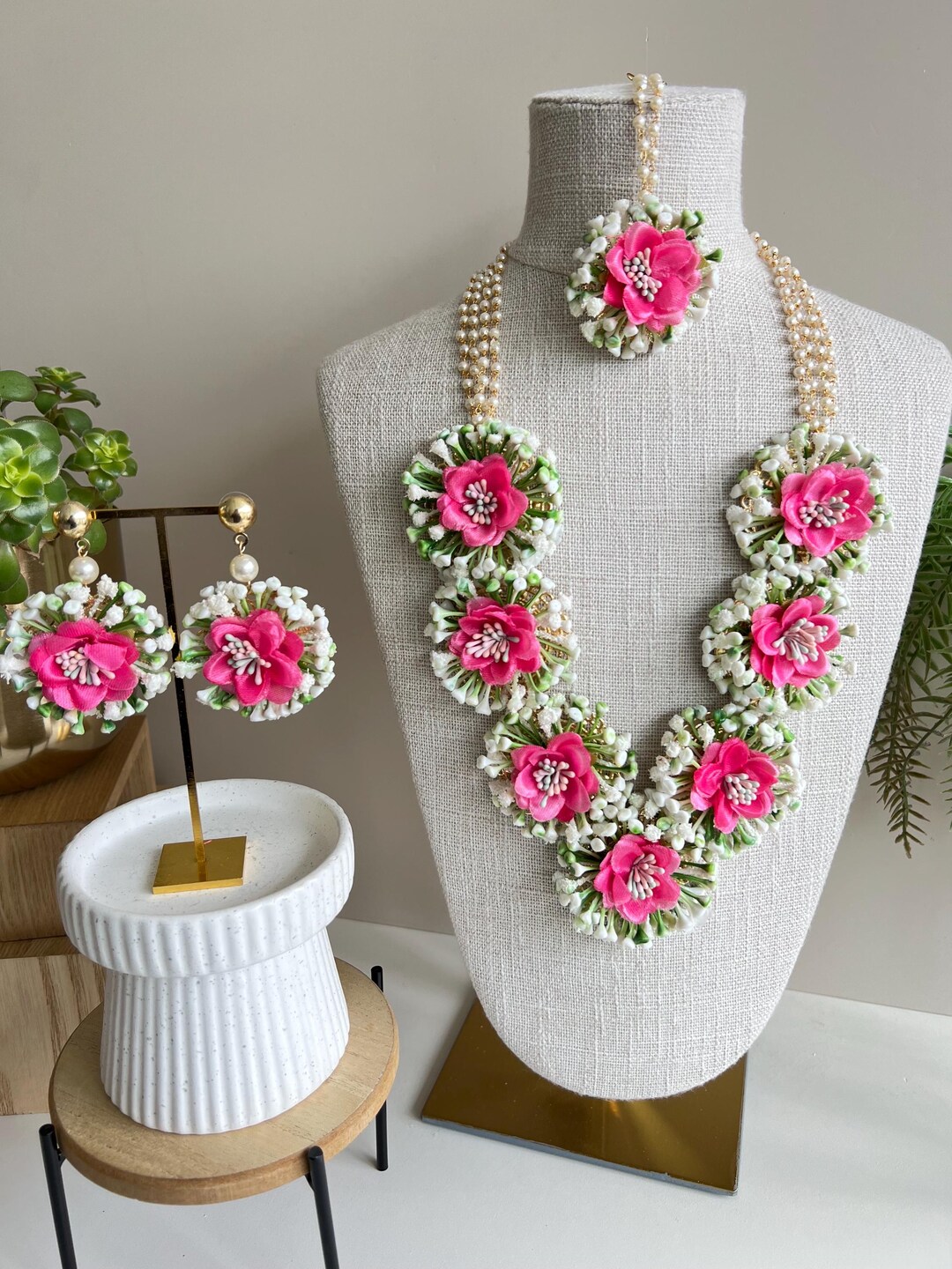 Rudrani Floral Set - Etsy