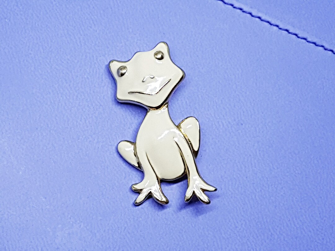 Cute Frog Figural Enamel Brooch Vintage Signed Monet Smiling Cheeky ...