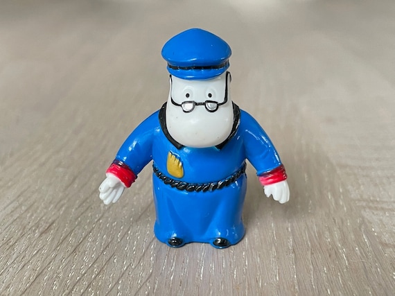 Hemulen the Park Keeper Moomin Figurine Vintage Moomins - Etsy