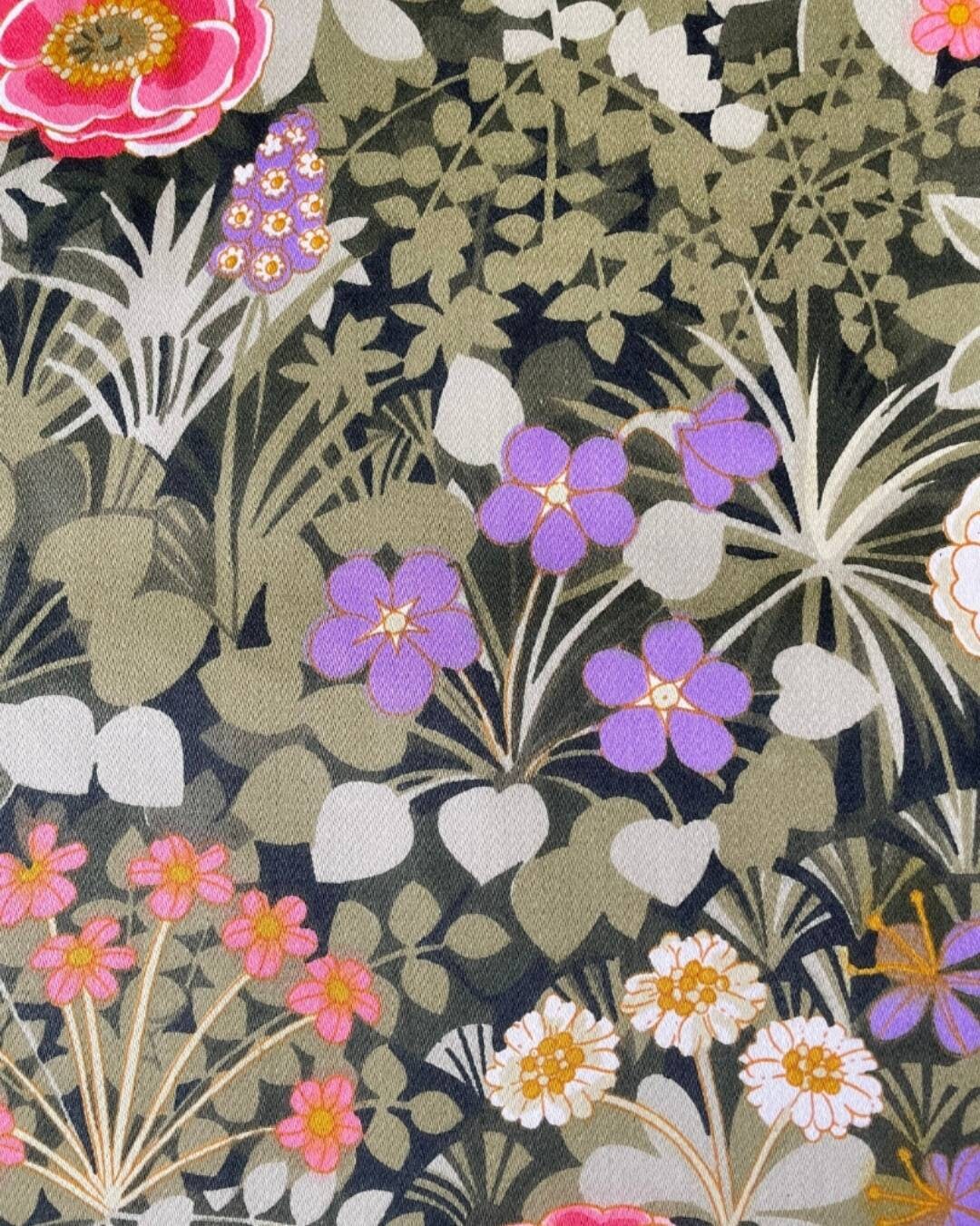 Pat Albeck Italian Garden Fabric for Osman Furnishing 2 Lined Curtains ...