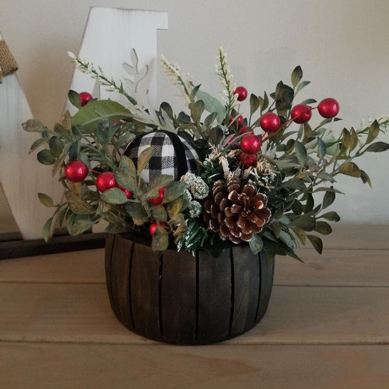 Christmas Centerpiece/rustic Christmas Centerpiece/farmhouse - Etsy