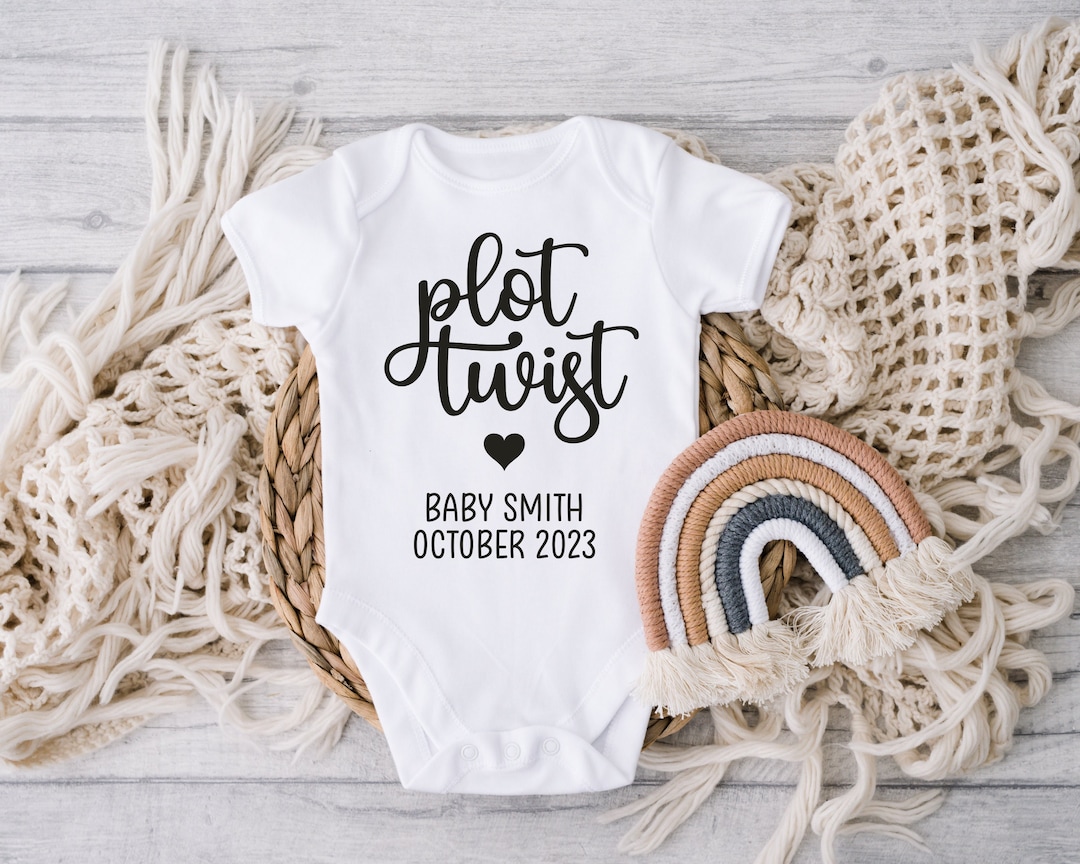 Plot Twist Baby Announcement Baby Bodysuit, Pregnancy Reveal, New ...