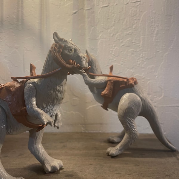 Tauntaun - Etsy